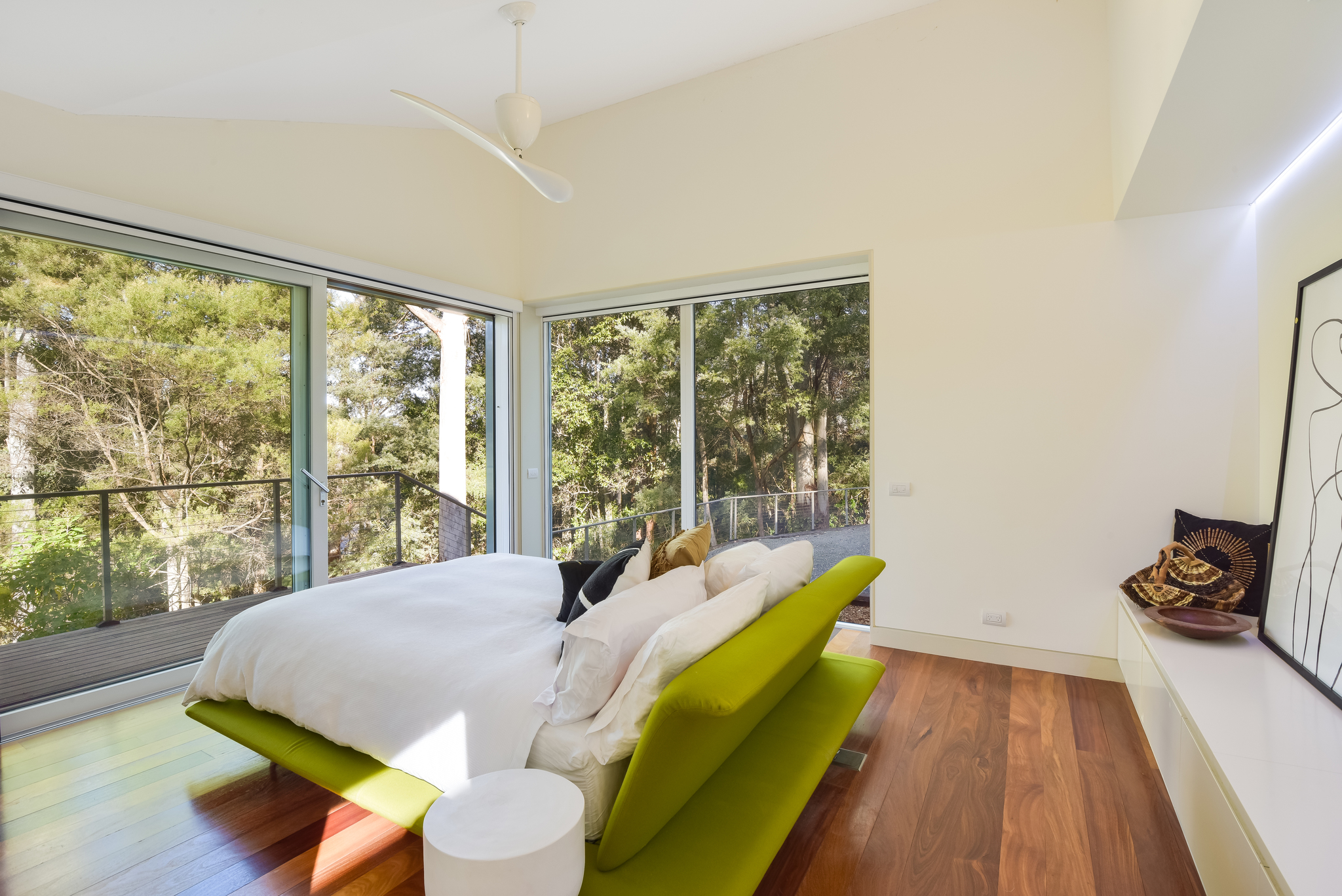 AN AUSTRALIAN SUSTAINABLE FAMILY HOME - Westcoast Windows